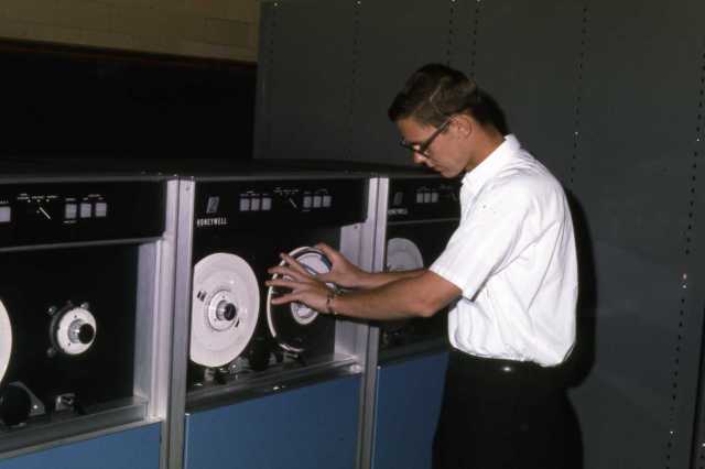 On the Cutting-edge: Computing and the early days of Cincinnati State ...